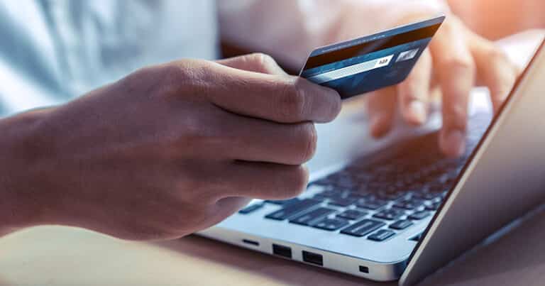 Simplify Roofing Payments: Boost Your Cash Flow